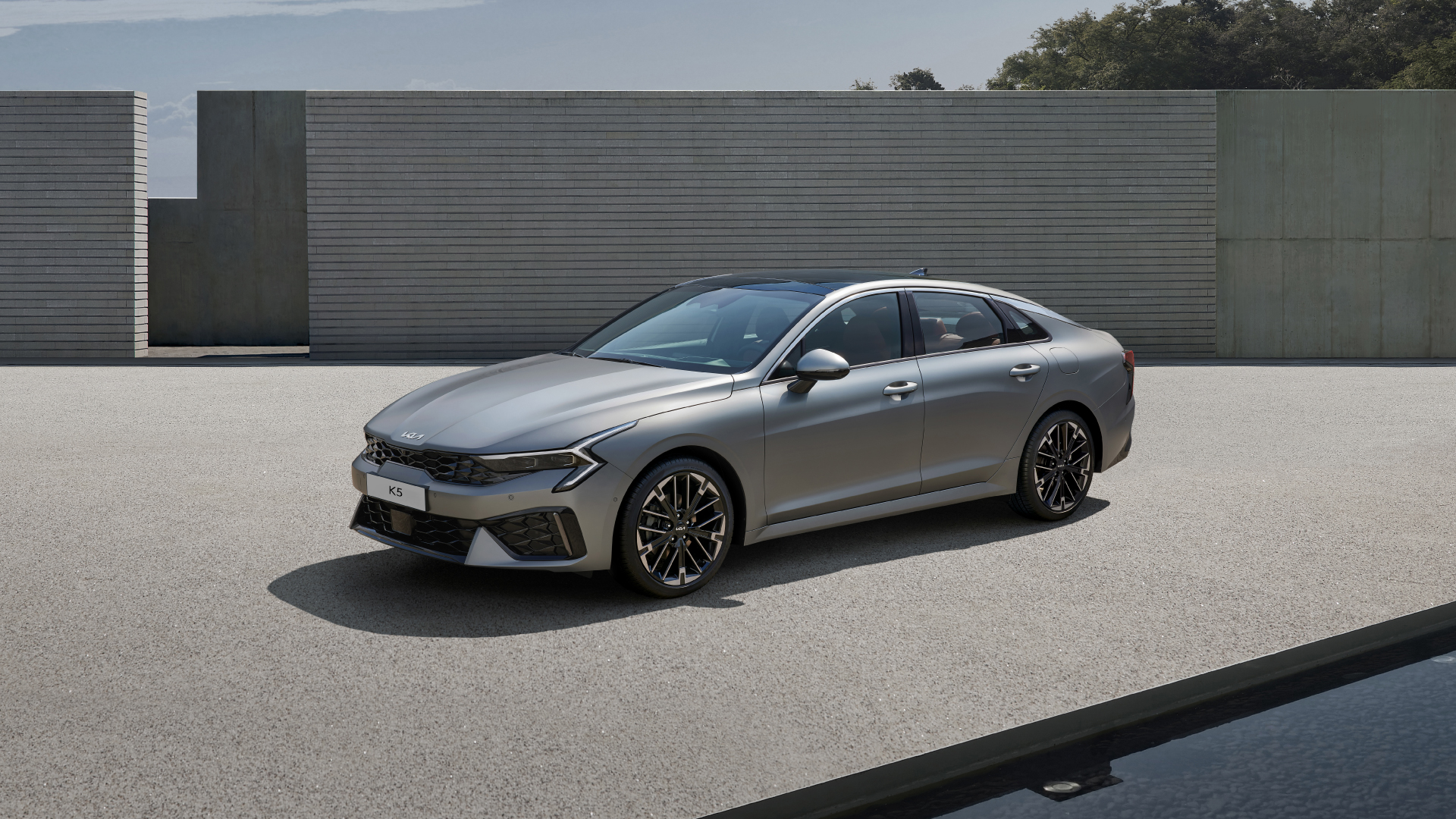 The Kia K5 | Sedan | Kia NIM Automotive Trading Co